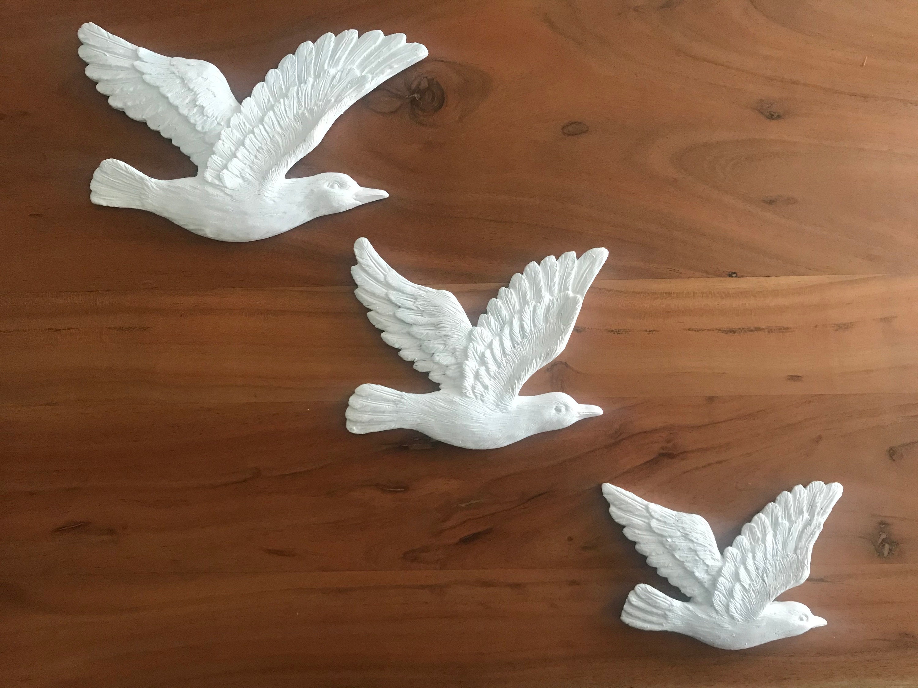 Set of 3 Flying Wall Birds Hanging Retro Vintage Style Ornament Swallow ...