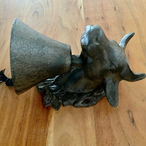 Farm House Country Vibe Bull Solid Cast Iron Rustic Antique Style Cow ...