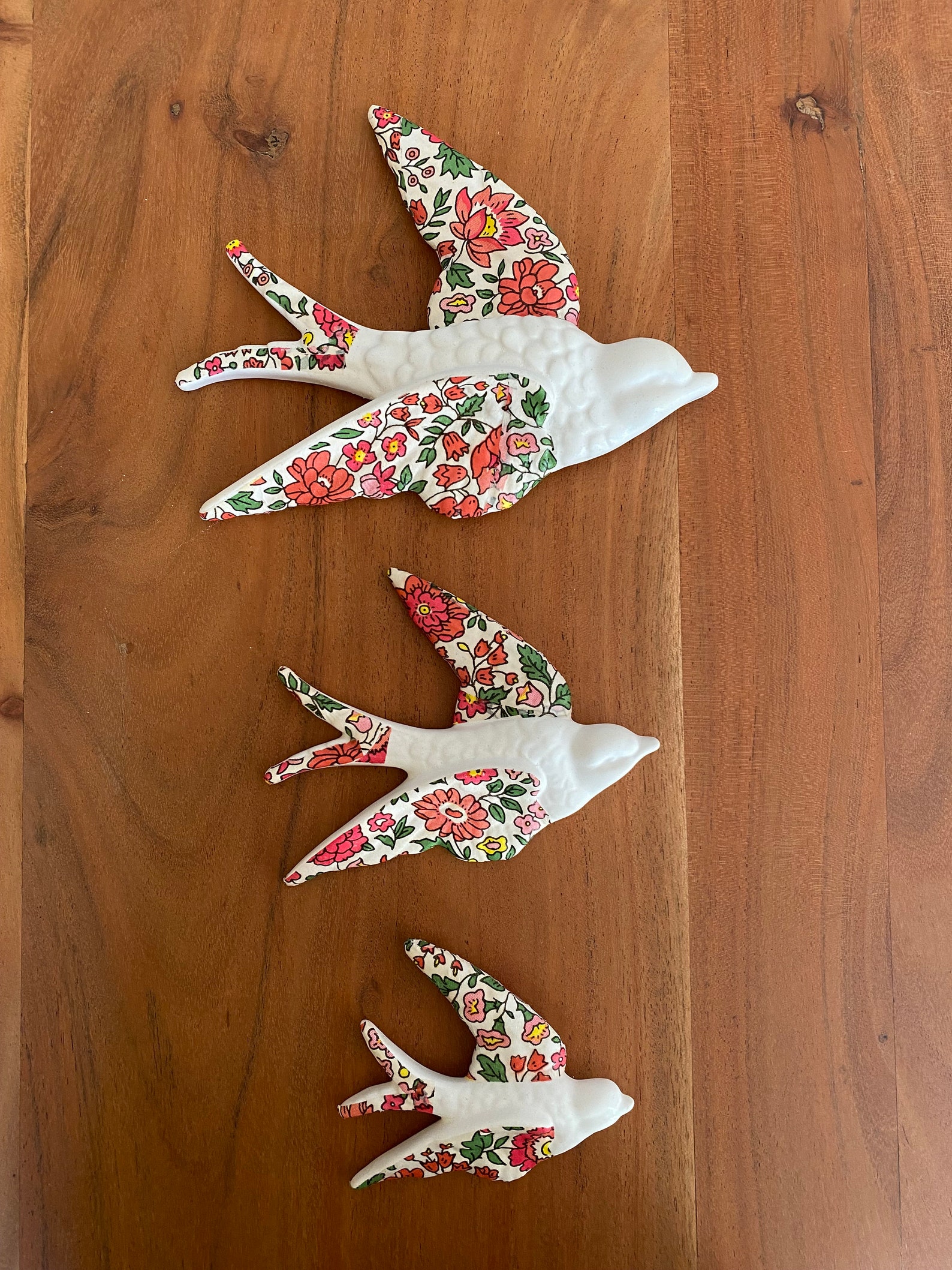 Set of 3 Ceramic Floral Flying Swallow Birds, Retro Wall Decor - Etsy