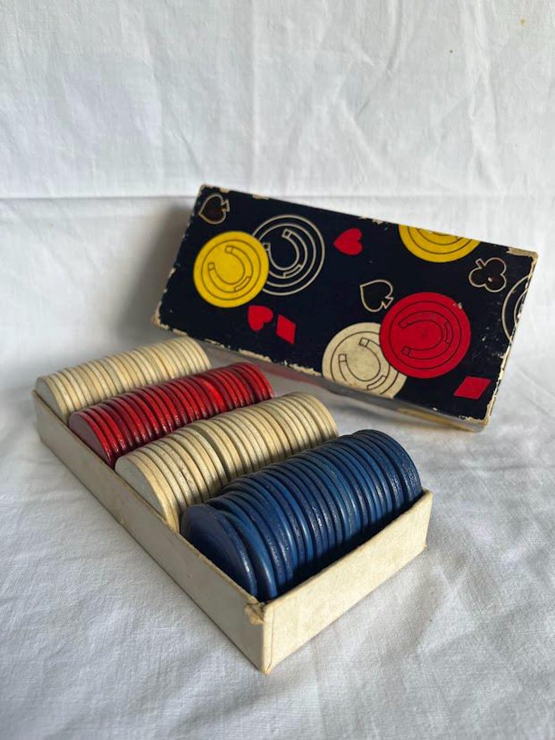 Vintage 100 Paper Poker Chips Set | Embossed Round Edge Chips | the ...