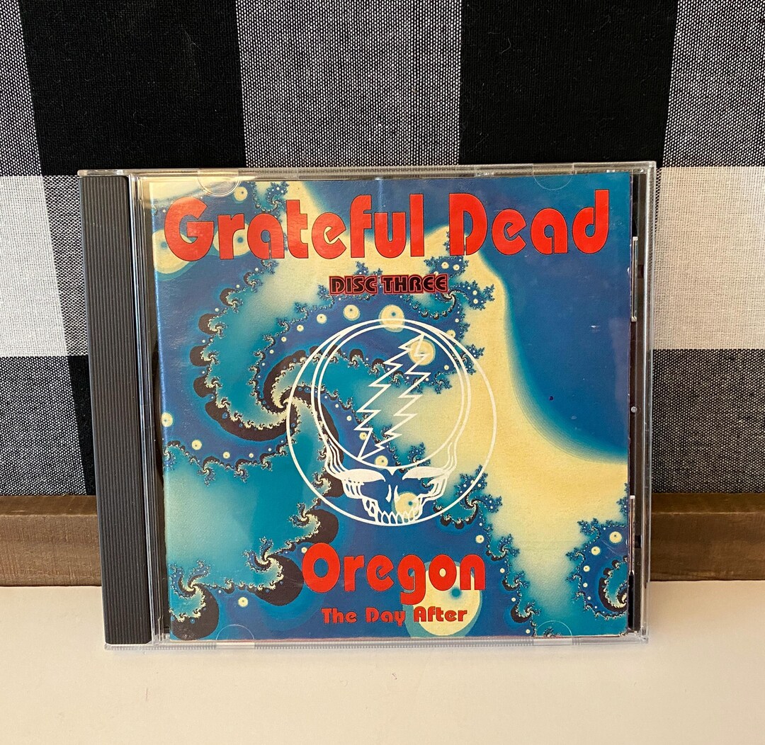 Grateful Dead Disc Three CD Oregon the Day After - Etsy