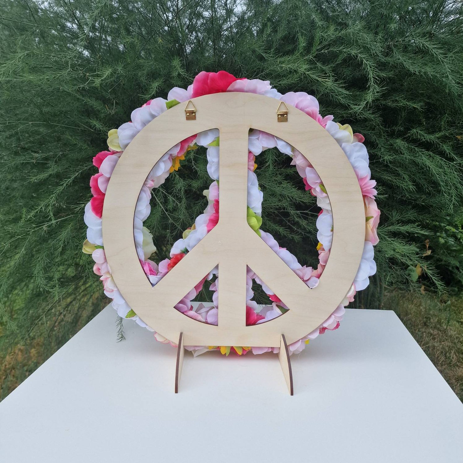 Floral Peace Sign, Flower Peace Symbol, Customized Peace Sign, Hippie ...
