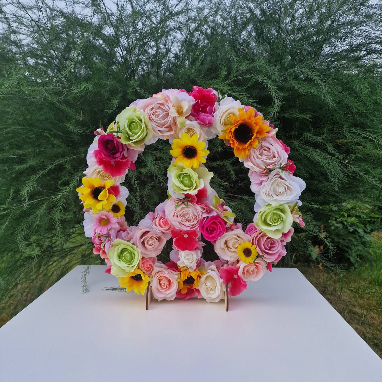 Floral Peace Sign, Flower Peace Symbol, Customized Peace Sign, Hippie ...