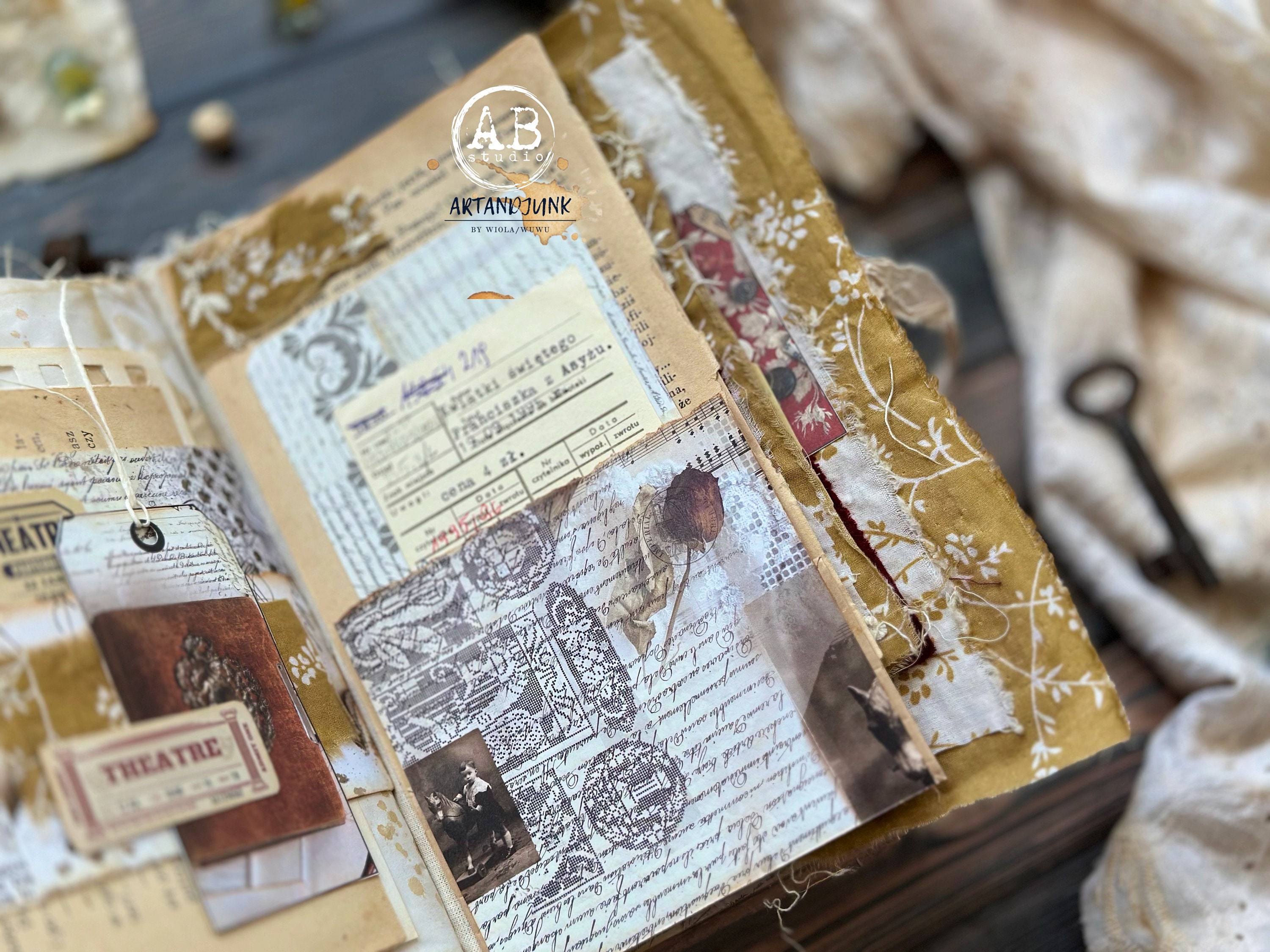 Online Workshop With KIT Junk Journal; Junk Journal Online Classes With KIT; Vintage Junk ...