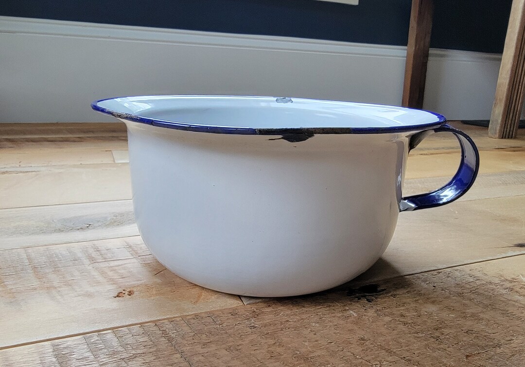 Small / Child's Chamber Pot White Enamel With Cobalt Blue Trim - Etsy