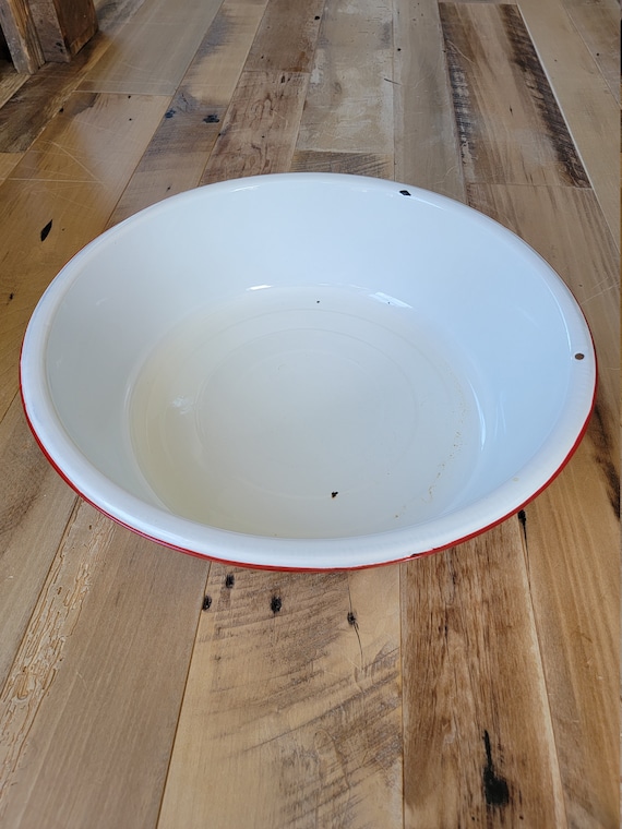 Vintage Extra Large Round White Enamel Wash Basin W/ Red Trim | Etsy
