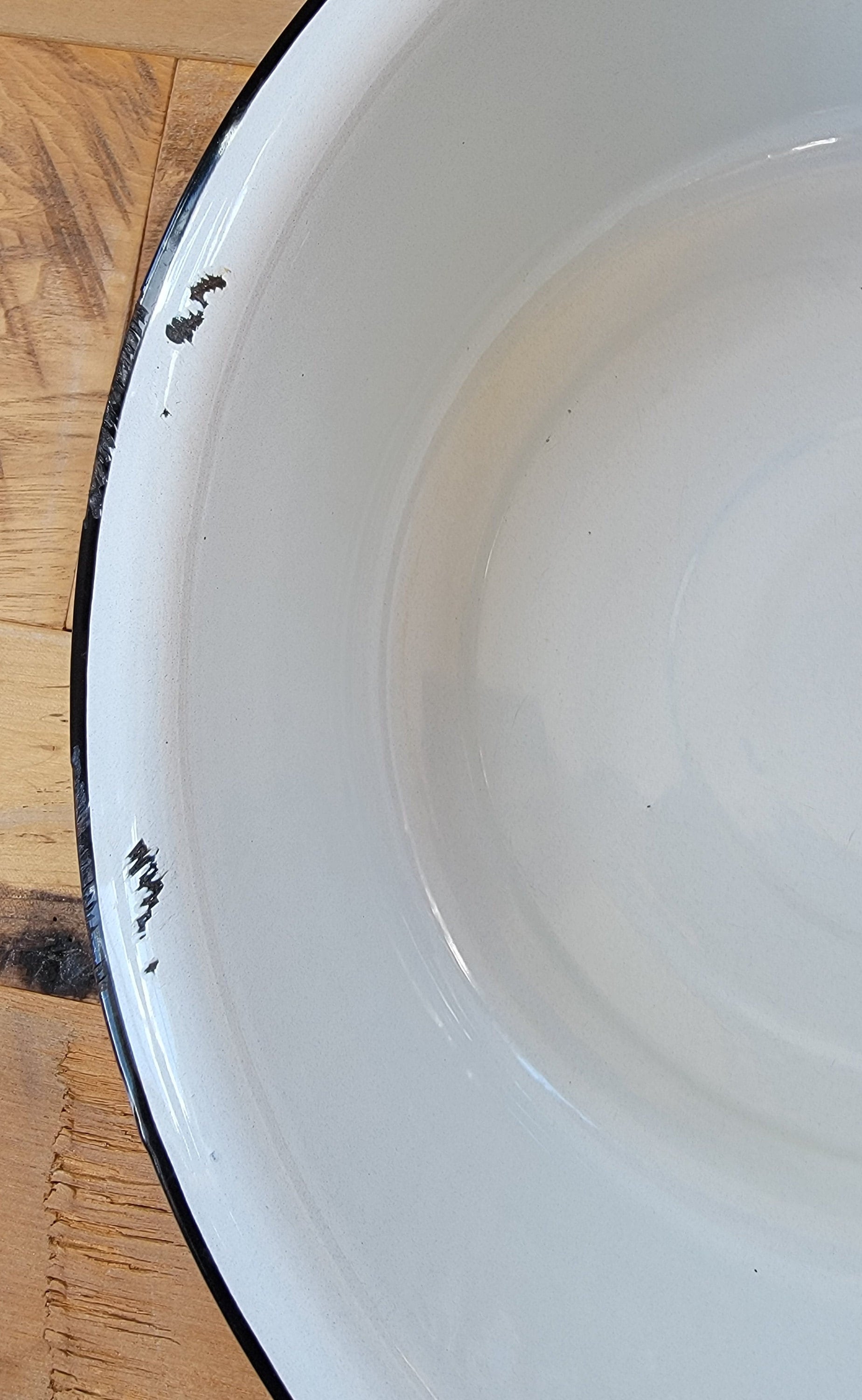 Extra Large Round White Enamel Wash Basin With Black Trim - Etsy
