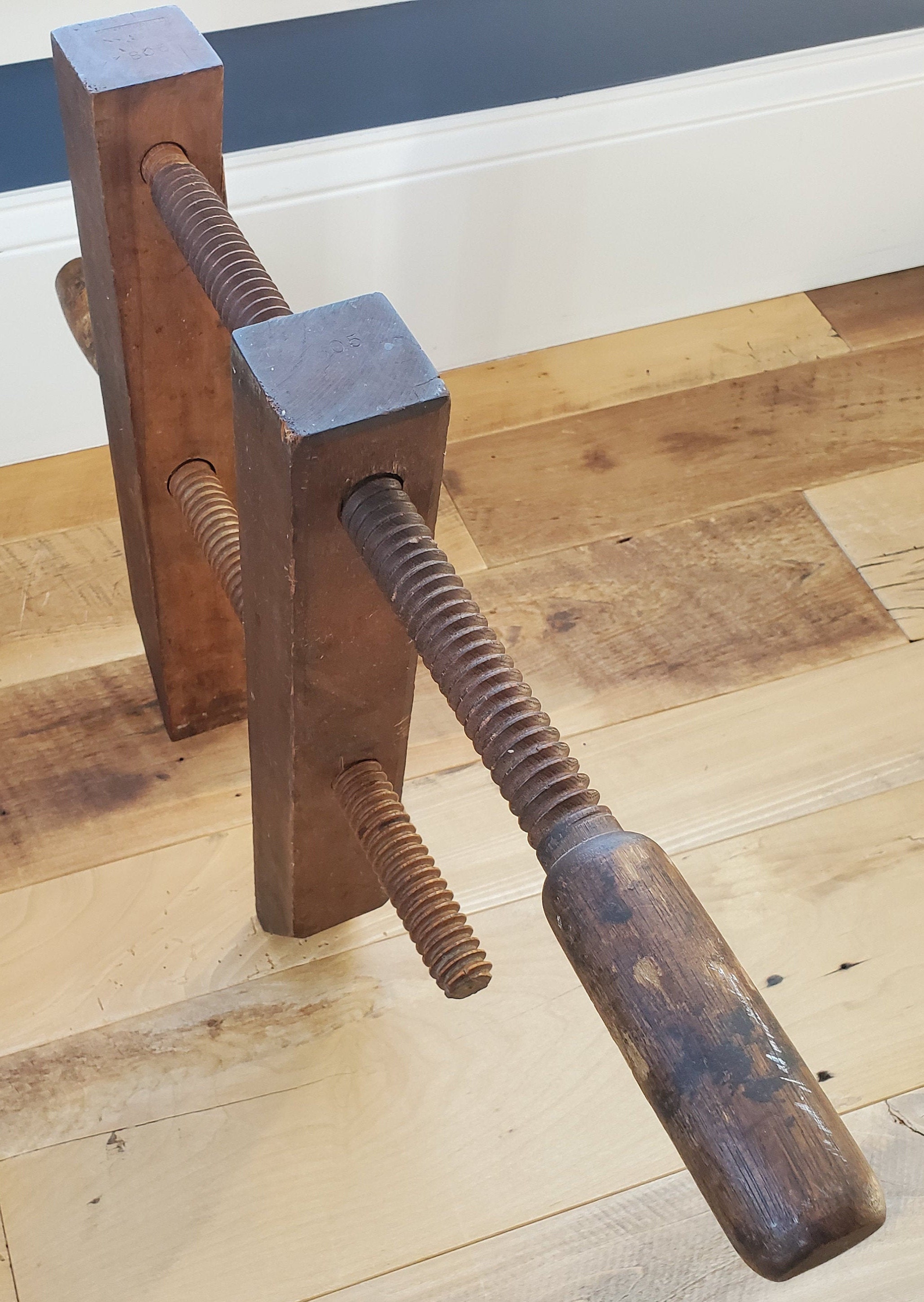 Antique Wooden Screw Clamp/vise - Etsy