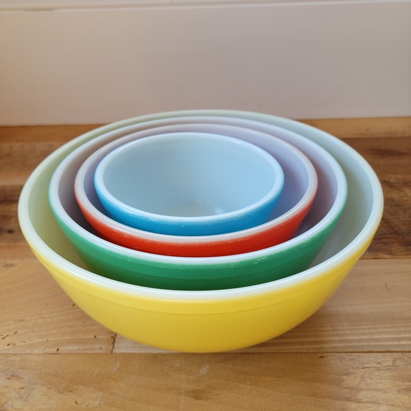 Pyrex Vintage Mixing Bowls - Etsy
