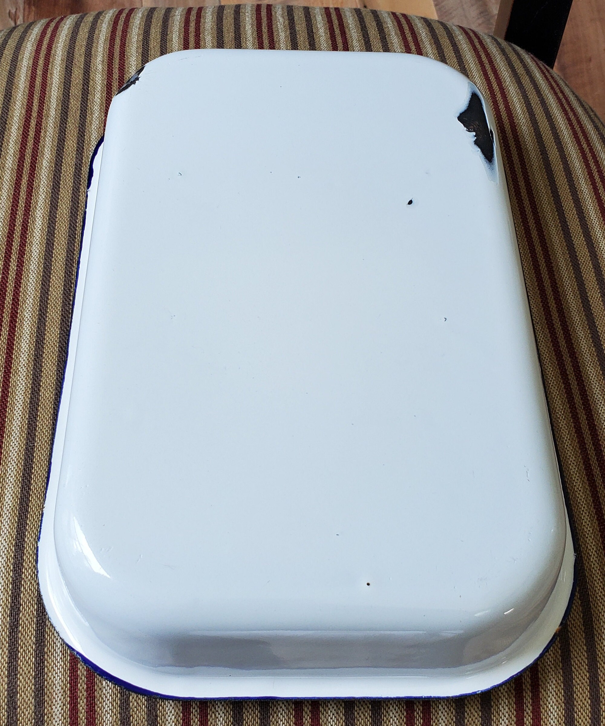 Small Rectangular White Enamel Pan With Cobalt Blue Trim - Etsy