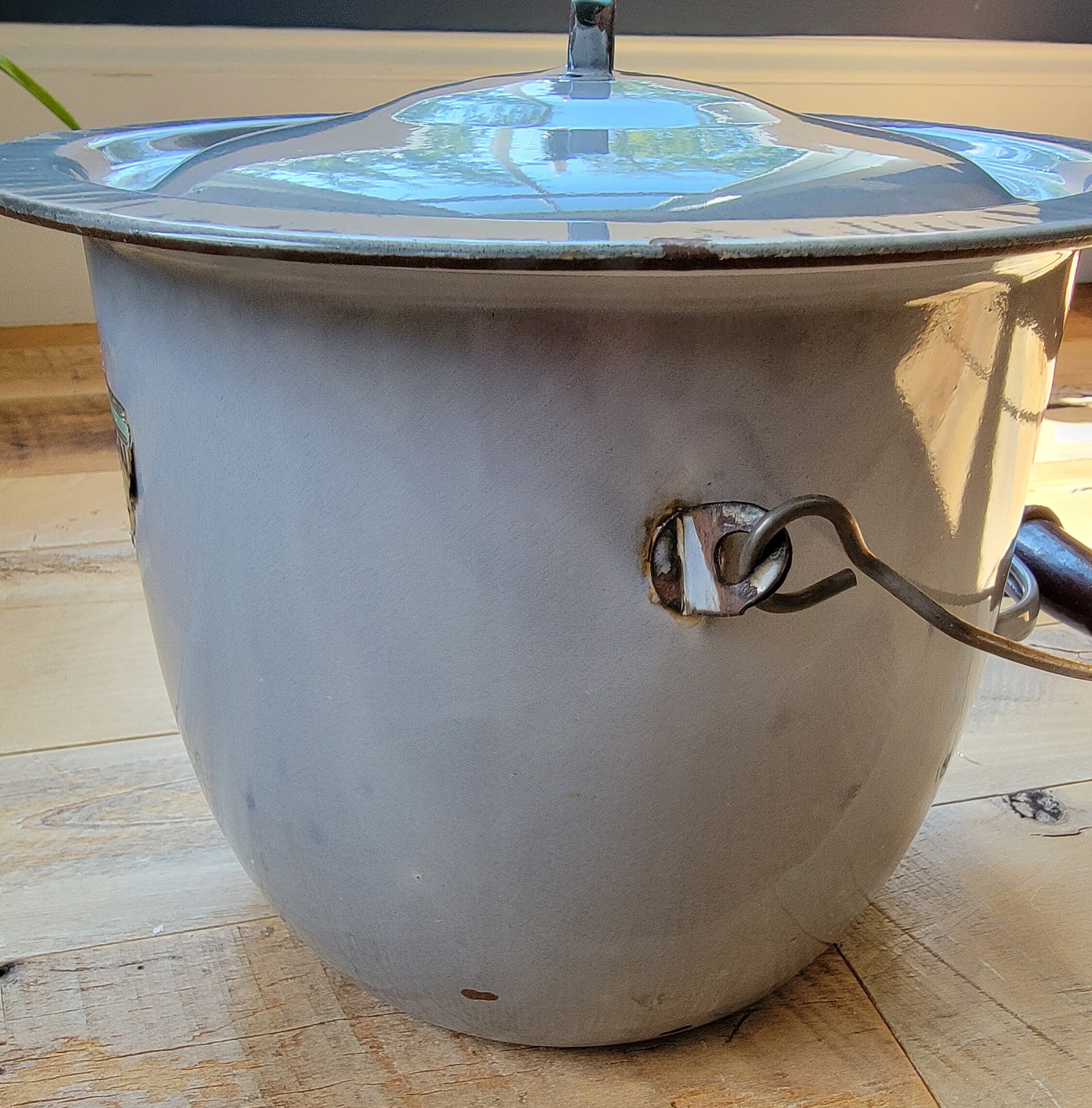 Vintage Chamber Pot Gray Splatter Enamelware Double Handle With Lid - Etsy