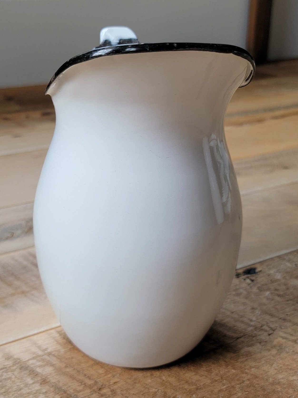 Vintage Medium Size White Enamel Pitcher With Black Trim - Etsy