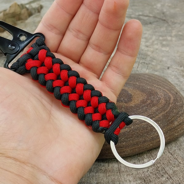 Paracord Keychain - Etsy