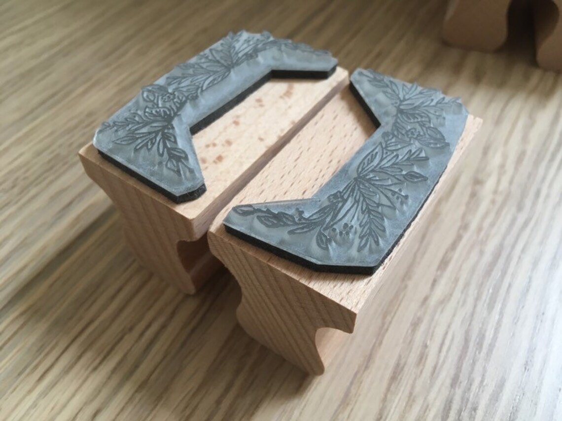 Floral botanical leafy border stamp 2 or 3 wooden | Etsy