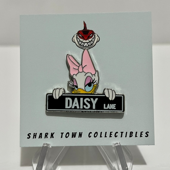 Disney Collectible Pins Daisy Duck Lot - Etsy
