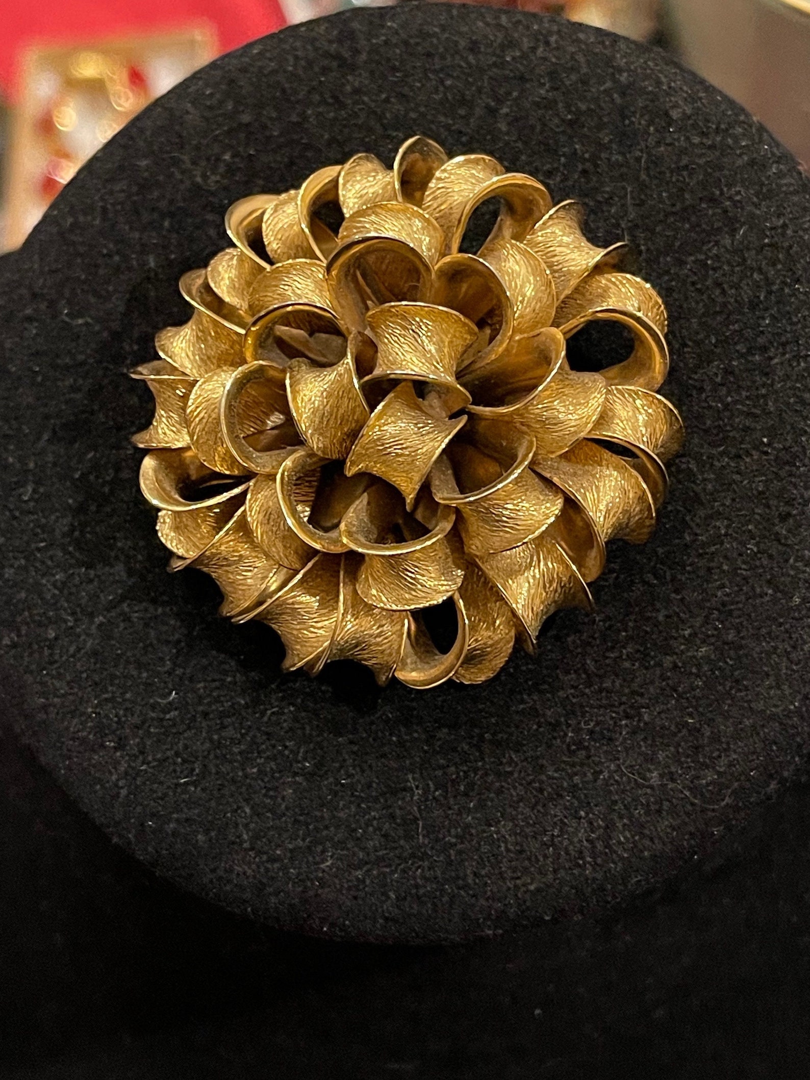 Beautiful Monet Gold Tone Layers of Ribbons Brooch Vintage - Etsy