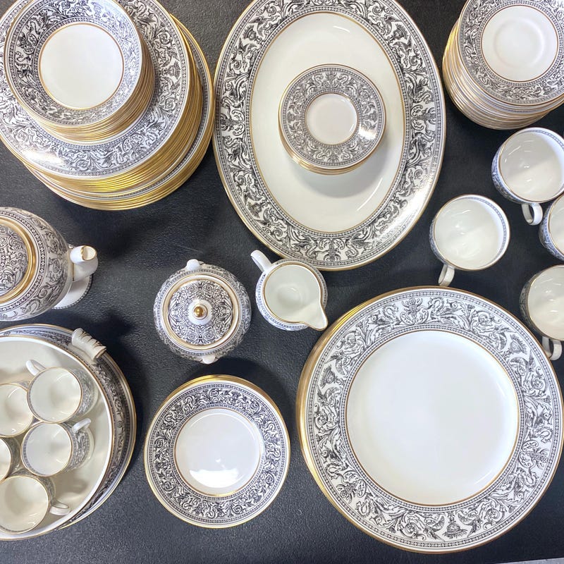 Gold Dinnerware Set - Etsy