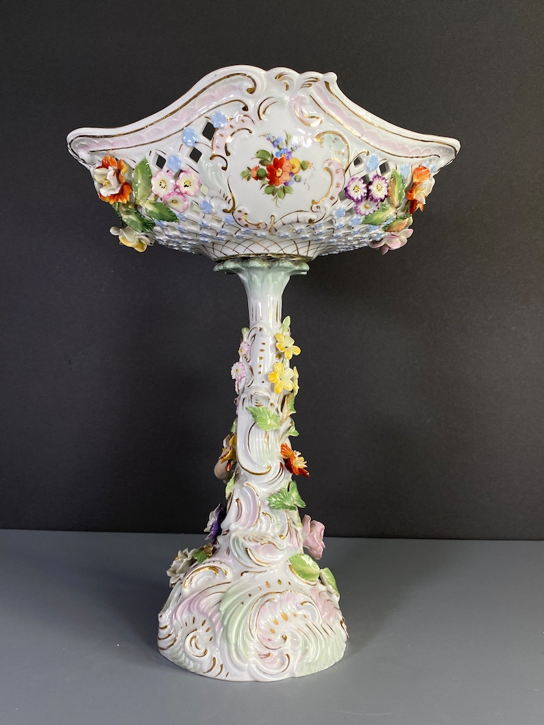 Carl Thieme Potschappel Dresden Porcelain Figural Centerpiece With ...