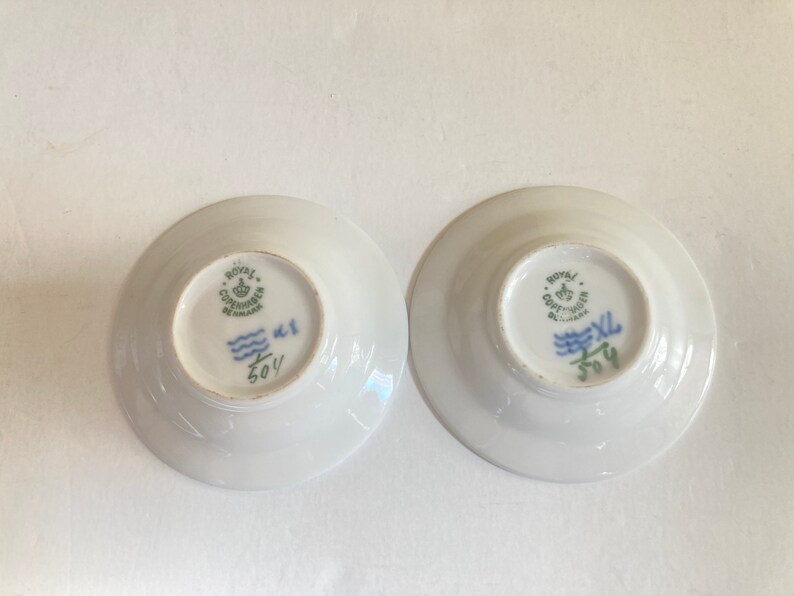 2x Royal Copenhagen Blue Fluted Half Lace Butter Pads, No.504, First ...
