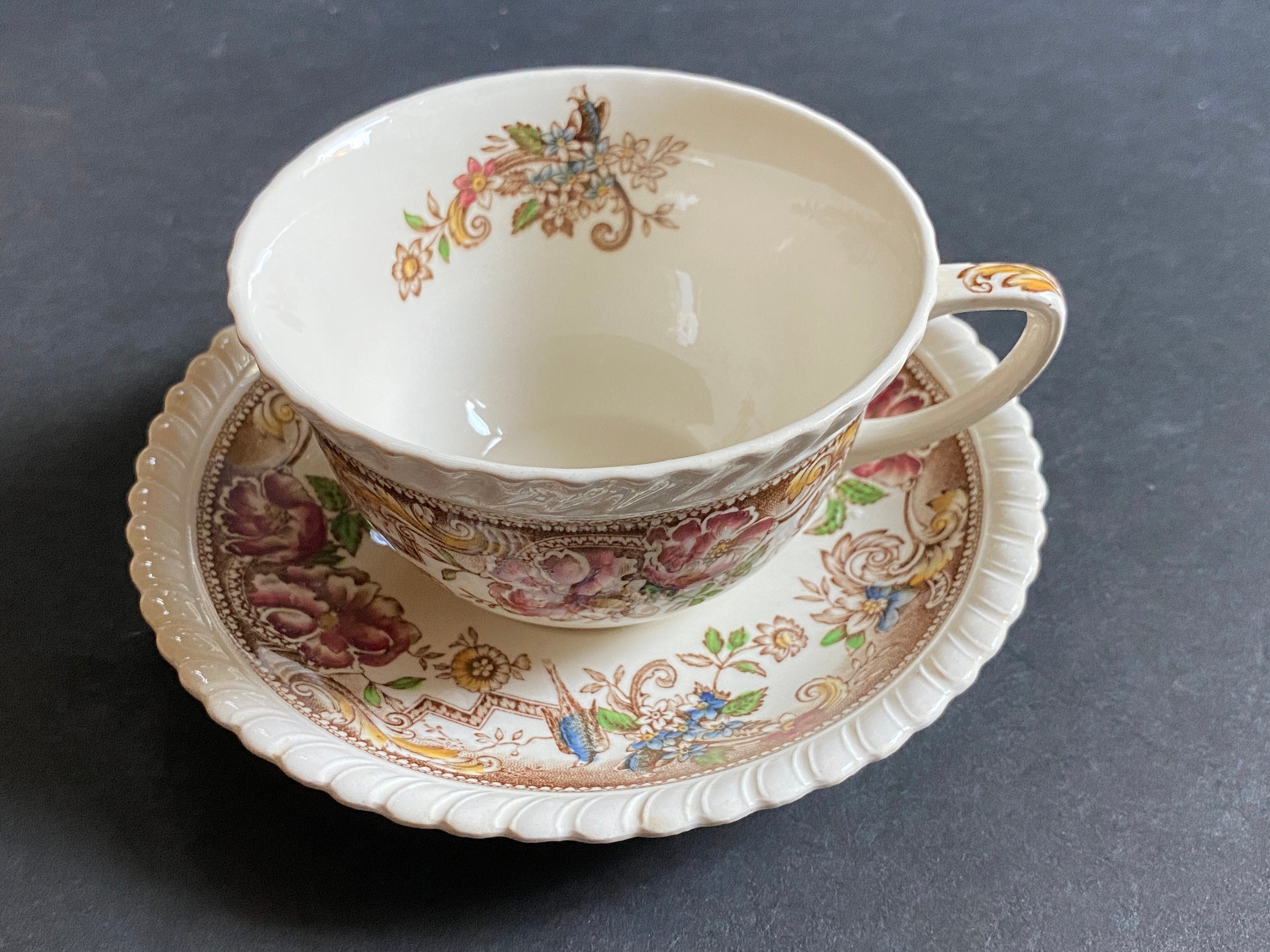 JOHNSON BROTHERS England Ironstone Devonshire Pattern Teacup and Saucer ...