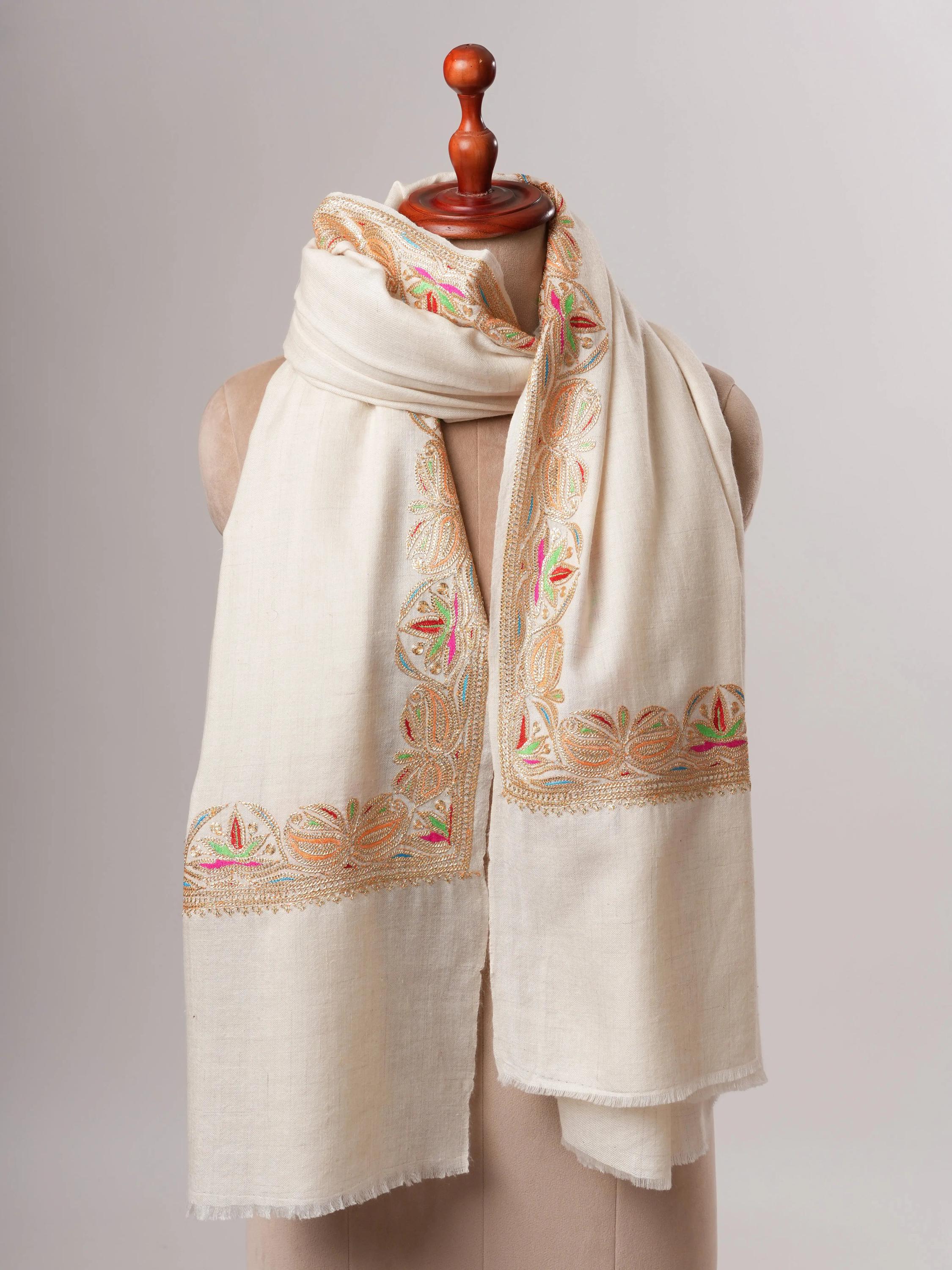 Ivory Daur Dar Pashmina Shawl With Gold Tilla and Sozni Hand Embroidery ...