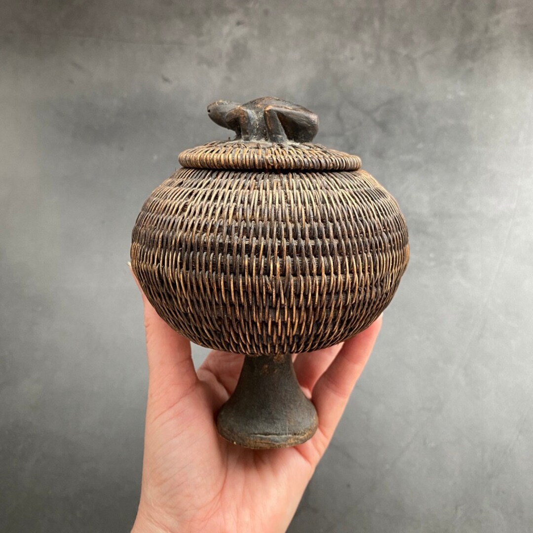Vintage Indonesian Woven Basket With Carved Wood Frog Figurine - Twined ...