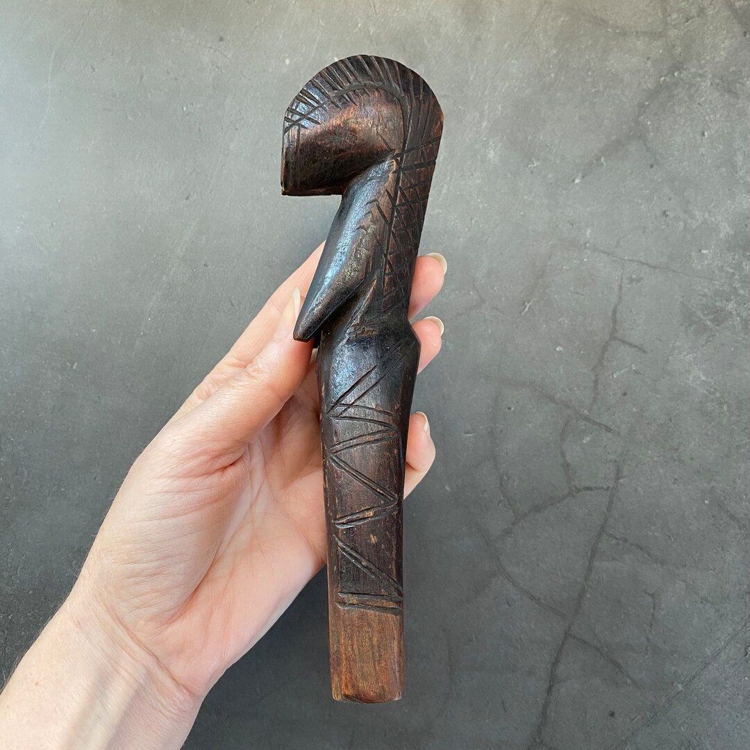 Incised Anthropomorphic African Slingshot From Burkina Faso - African ...