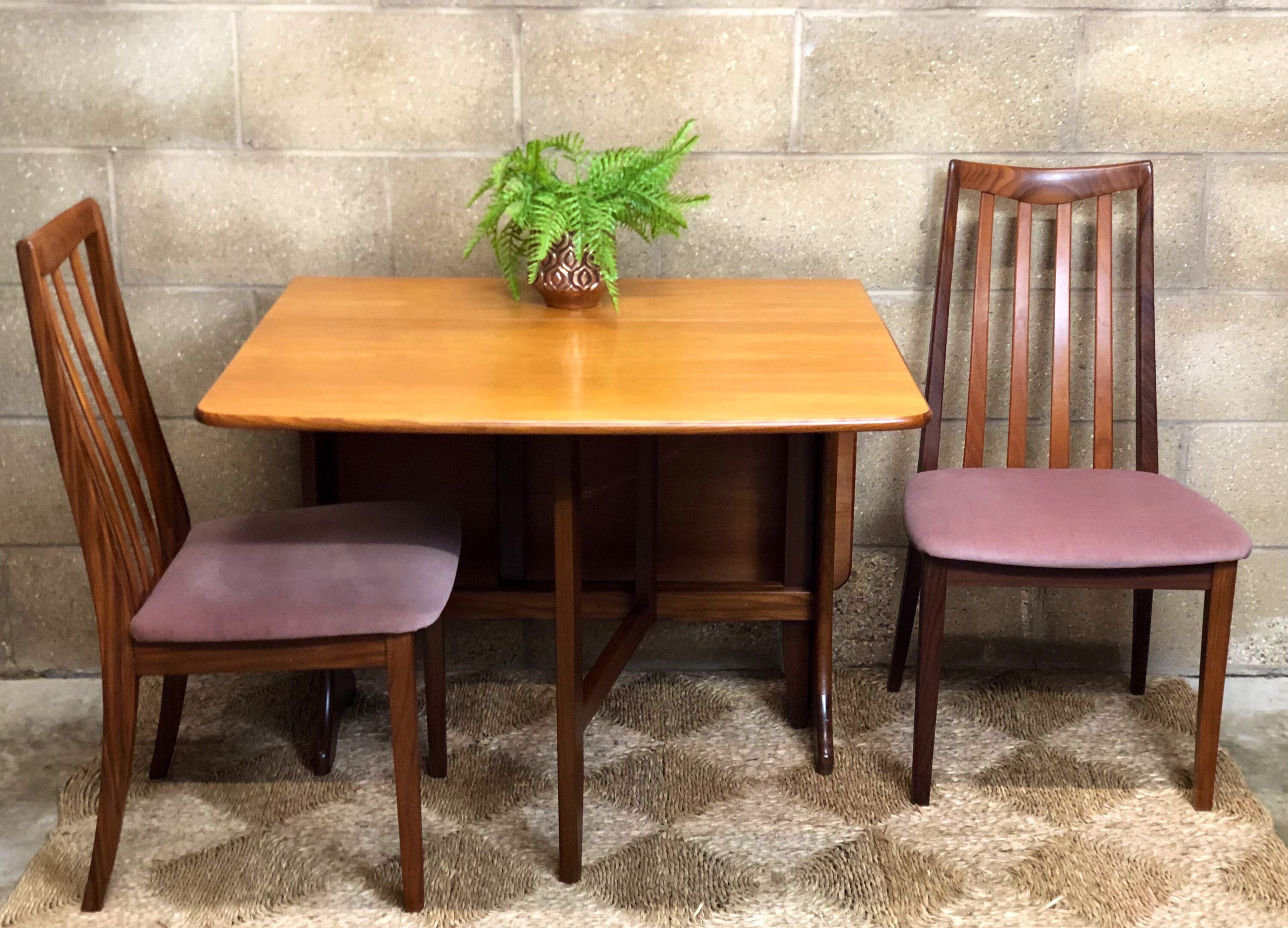 G Plan Fresco Gateleg Table with Four Chairs