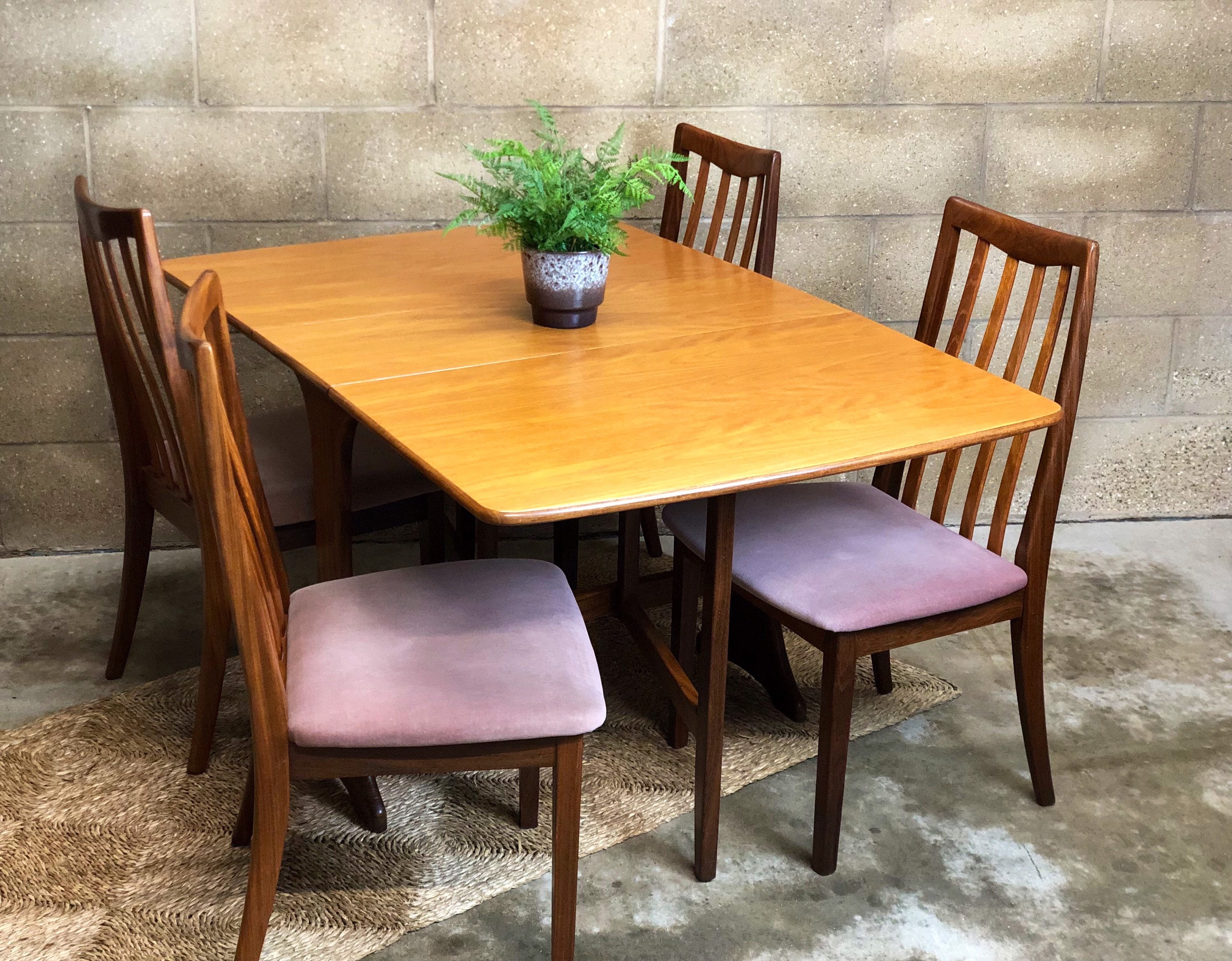 G Plan Fresco Gateleg Table with Four Chairs