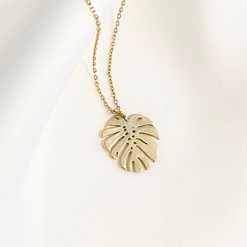 Monstera Necklace - Etsy