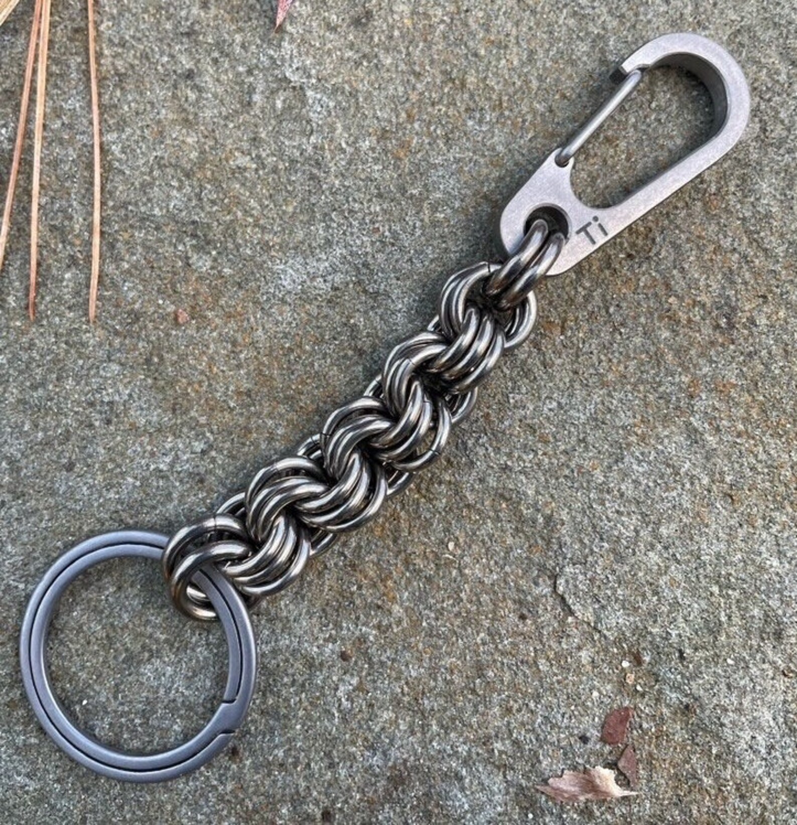 Titanium Flexible Minimalist Keychain, Solid Titanium Carabiner, Key ...