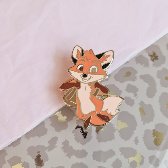 Flynn Fox 'bilby Burrows' Enamel Pin | Etsy UK