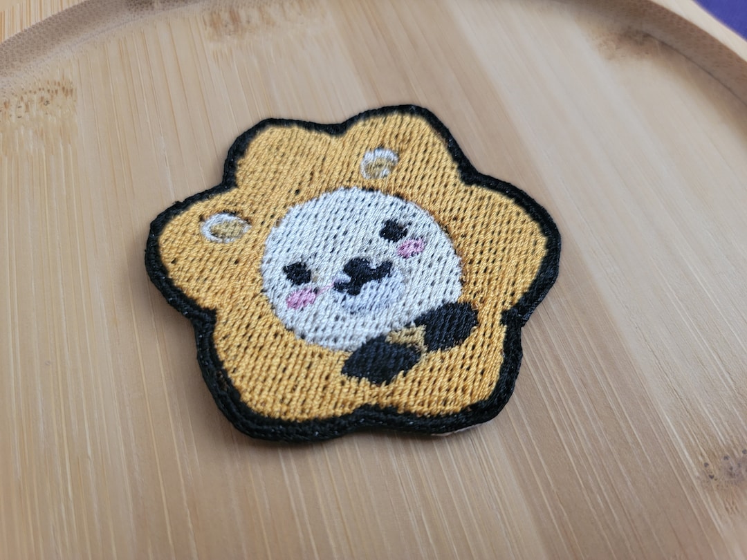 Nijisanji EN Luca Kaneshiro Augustus: Fan Mascot 2.5inch Iron-on Patch ...