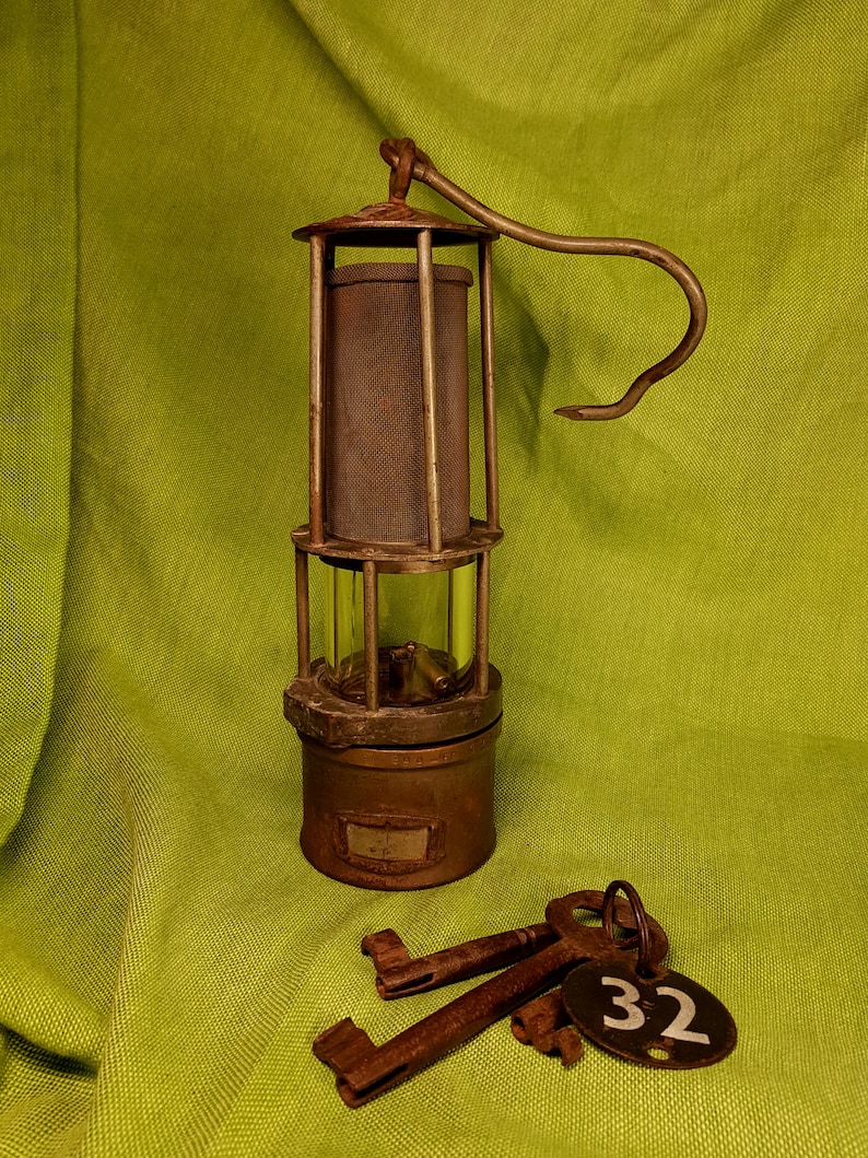 Early 20th C., Antique Mining/ Cave Lamp/ Lantern, Rusty, Loft ...