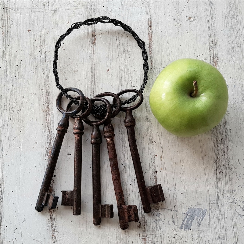 Rusty Jewelry - Etsy