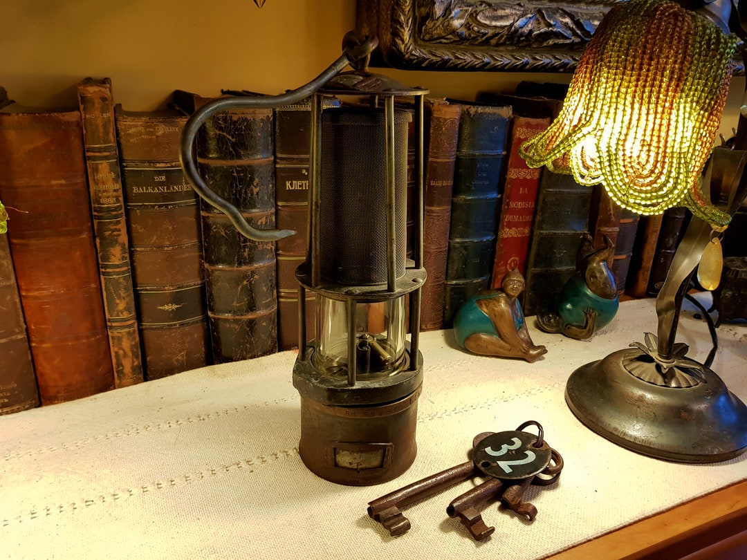 Early 20th C., Antique Mining/ Cave Lamp/ Lantern, Rusty, Loft ...