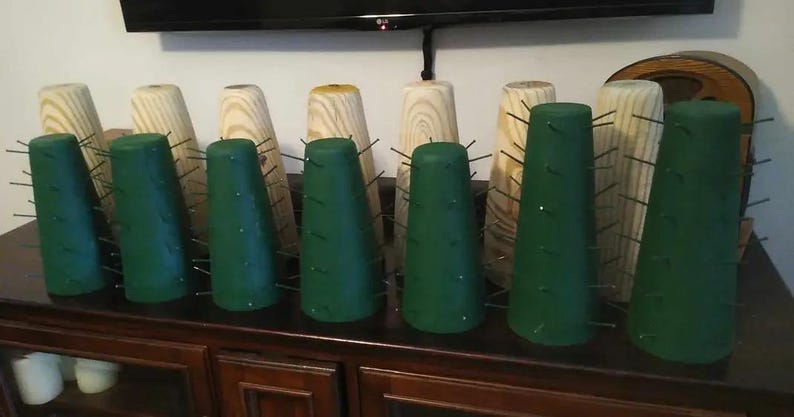 Colonial Williamsburg Christmas Apple Cone Pineapple 1700's 18th ...