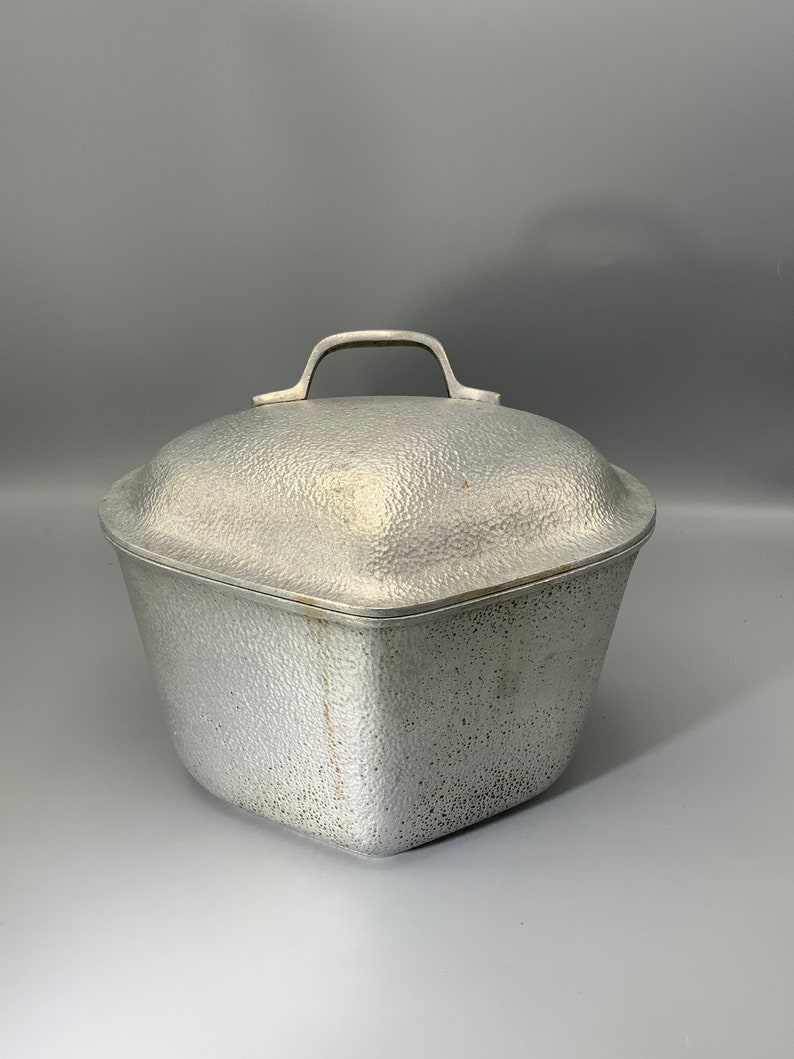 Silver Seal Aluminum Triangle Pan With Lid - Etsy