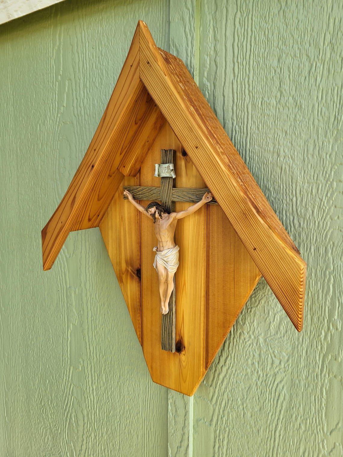 Cedar Wayside Garden Shrines - Marian, Crucifix, Etc - Etsy