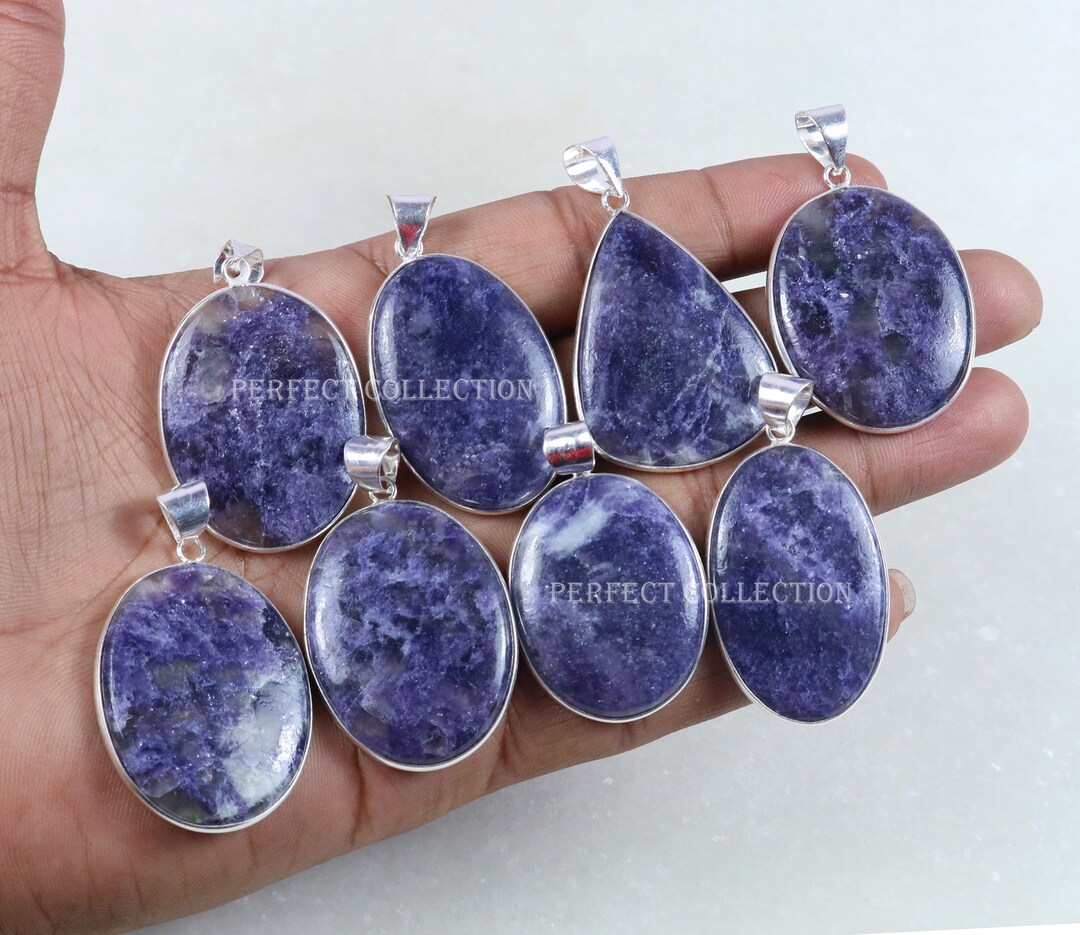 Natürlicher lila Lepidolith Lünette Anhänger, natürlicher Edelstein ...