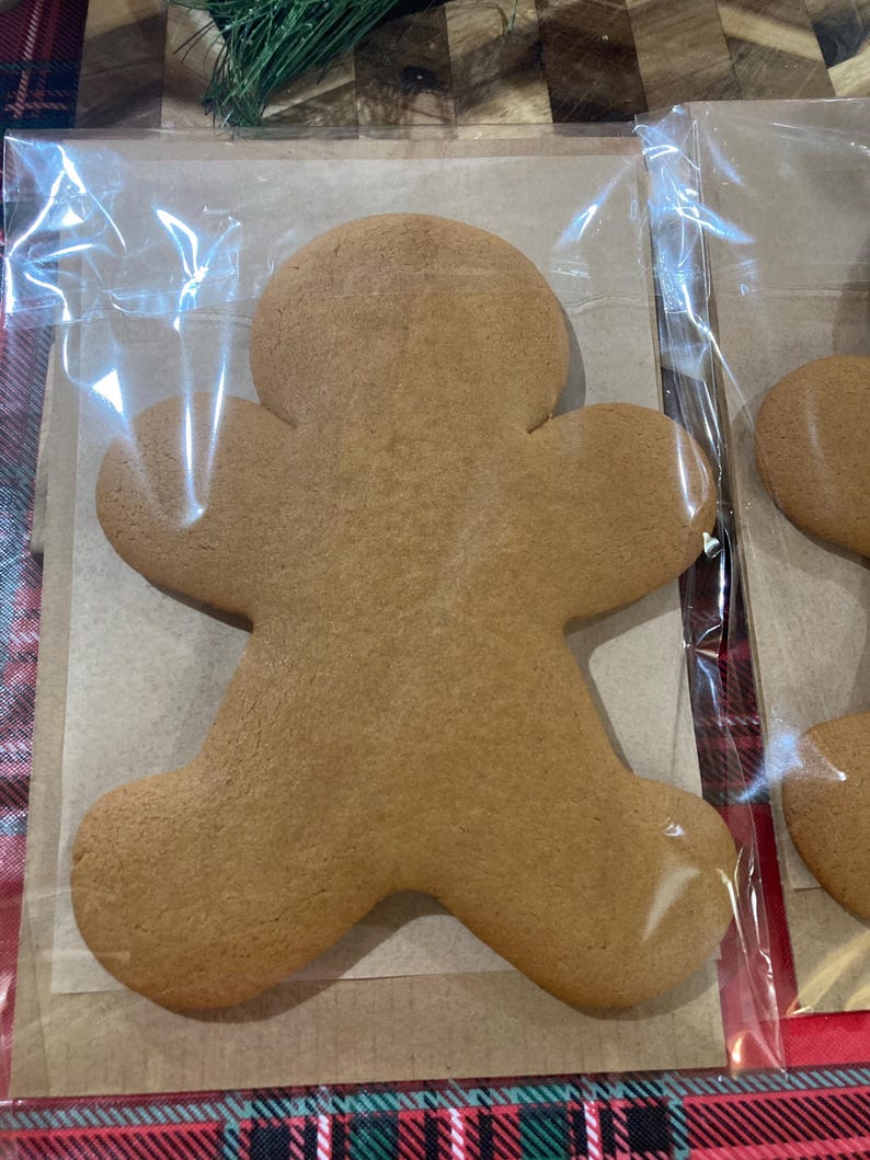 Extra Large Undecorated Gingerbread Man Cookies: DIY Holiday Decorating ...