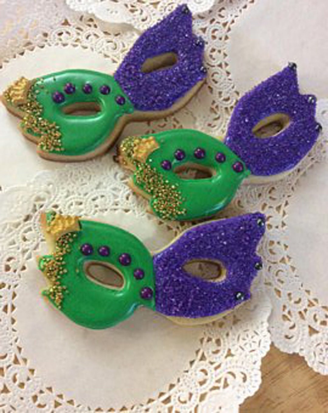 Mardi Gras Mask Cookies: Purple, Green & Gold Carnival Treats - Etsy