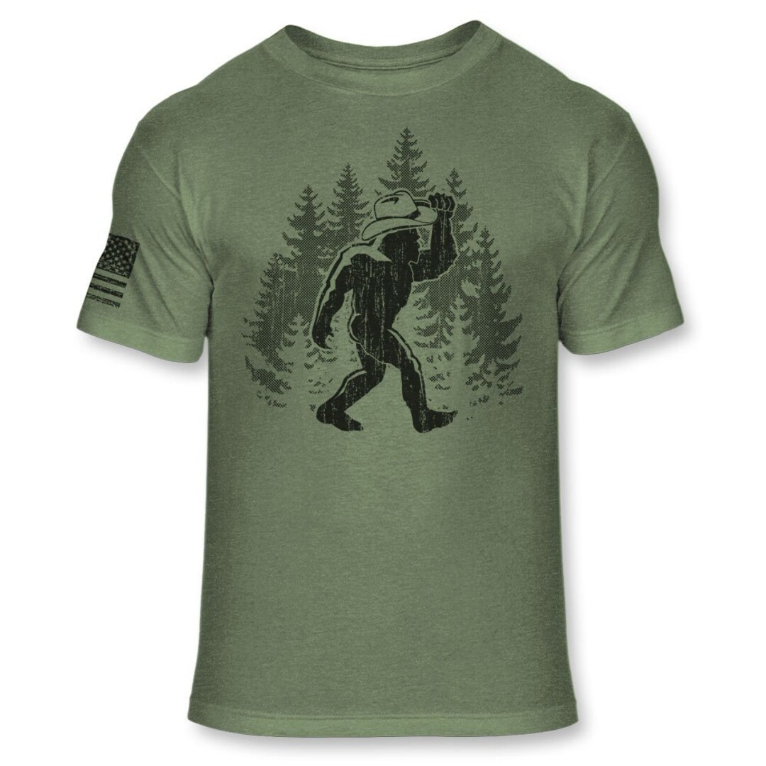 Bigfoot Cowboy Hat T-shirt - Funny Sasquatch Rodeo Shirt - Bigfoot ...