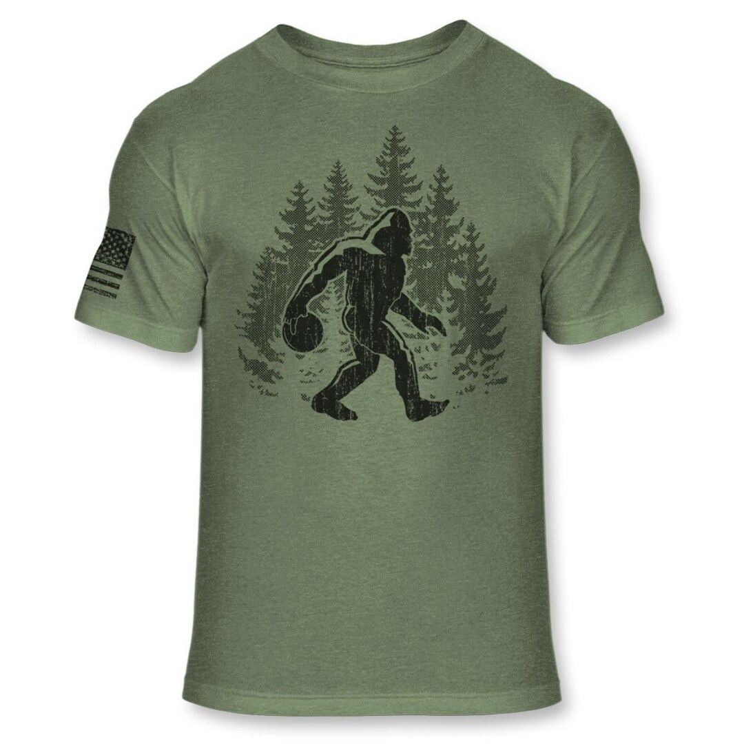 Bigfoot Bowling T-shirt - Funny Sasquatch Bowlers Shirt - Bigfoot ...