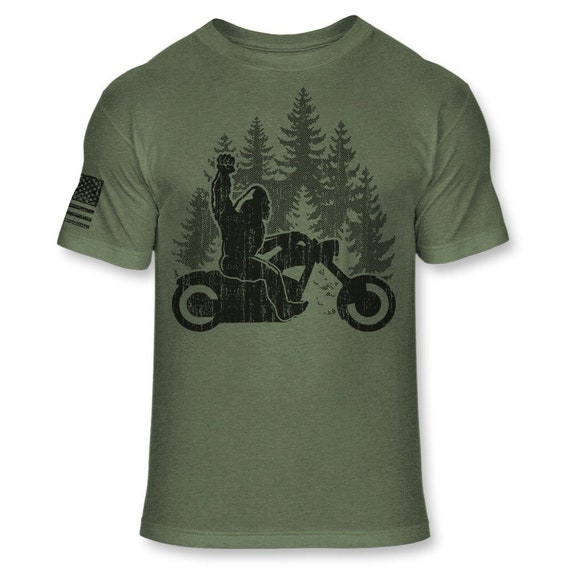 Bigfoot Motorcycle T-shirt Funny Sasquatch Cruiser Shirt - Etsy
