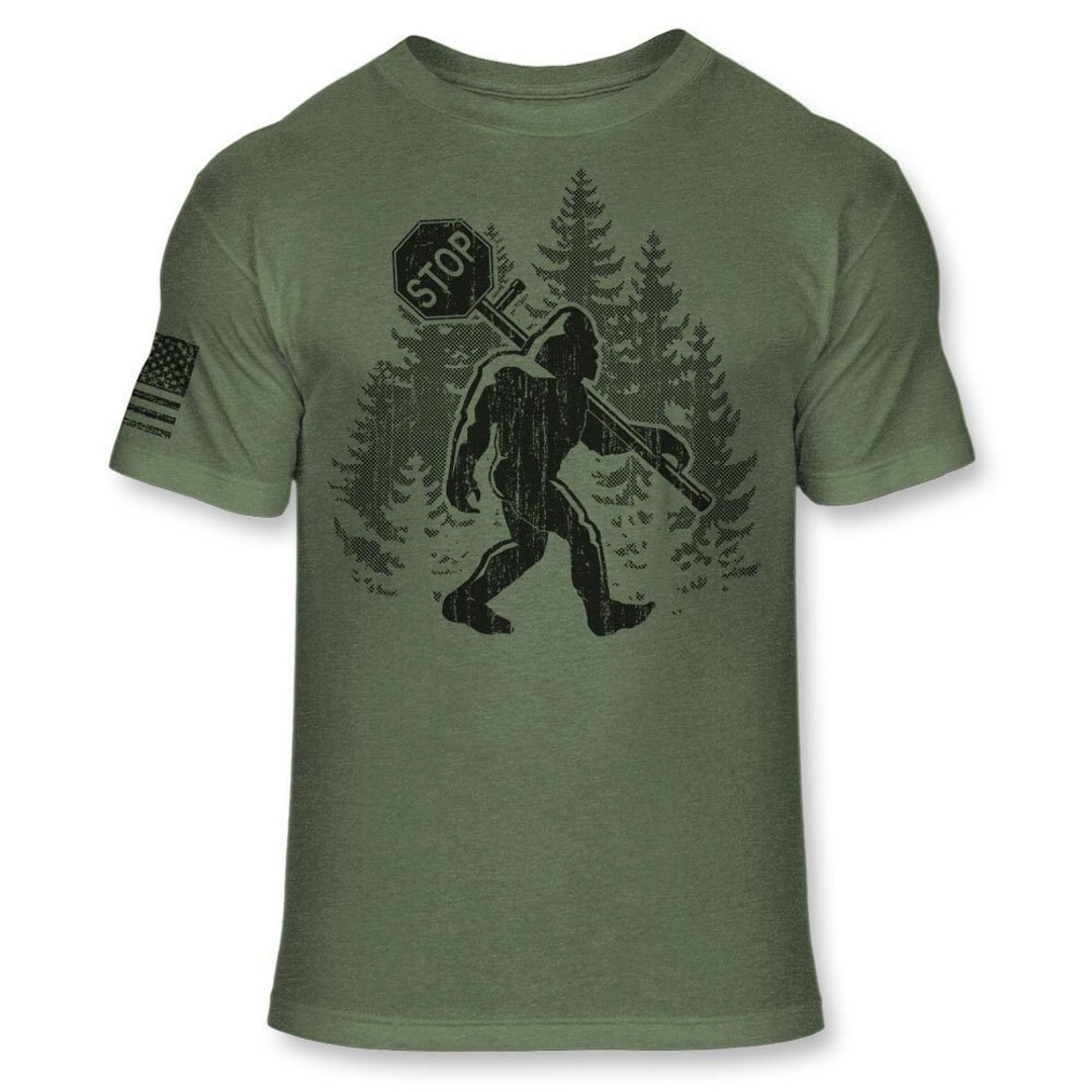 Bigfoot Flagger T-shirt - Funny Sasquatch Flagger Shirt - Bigfoot ...