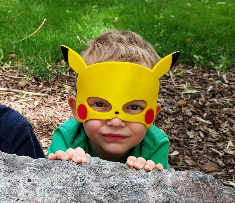 Pikachu No-sew Mask Pattern | Pokemon Party Favor, Pikachu Party Supply ...