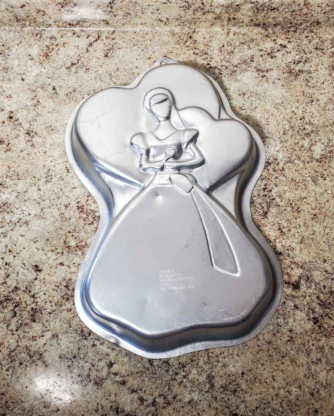 Wilton 2105-8910 Barbie Cake Pan Mattel Retired Princess Bride Hearts ...
