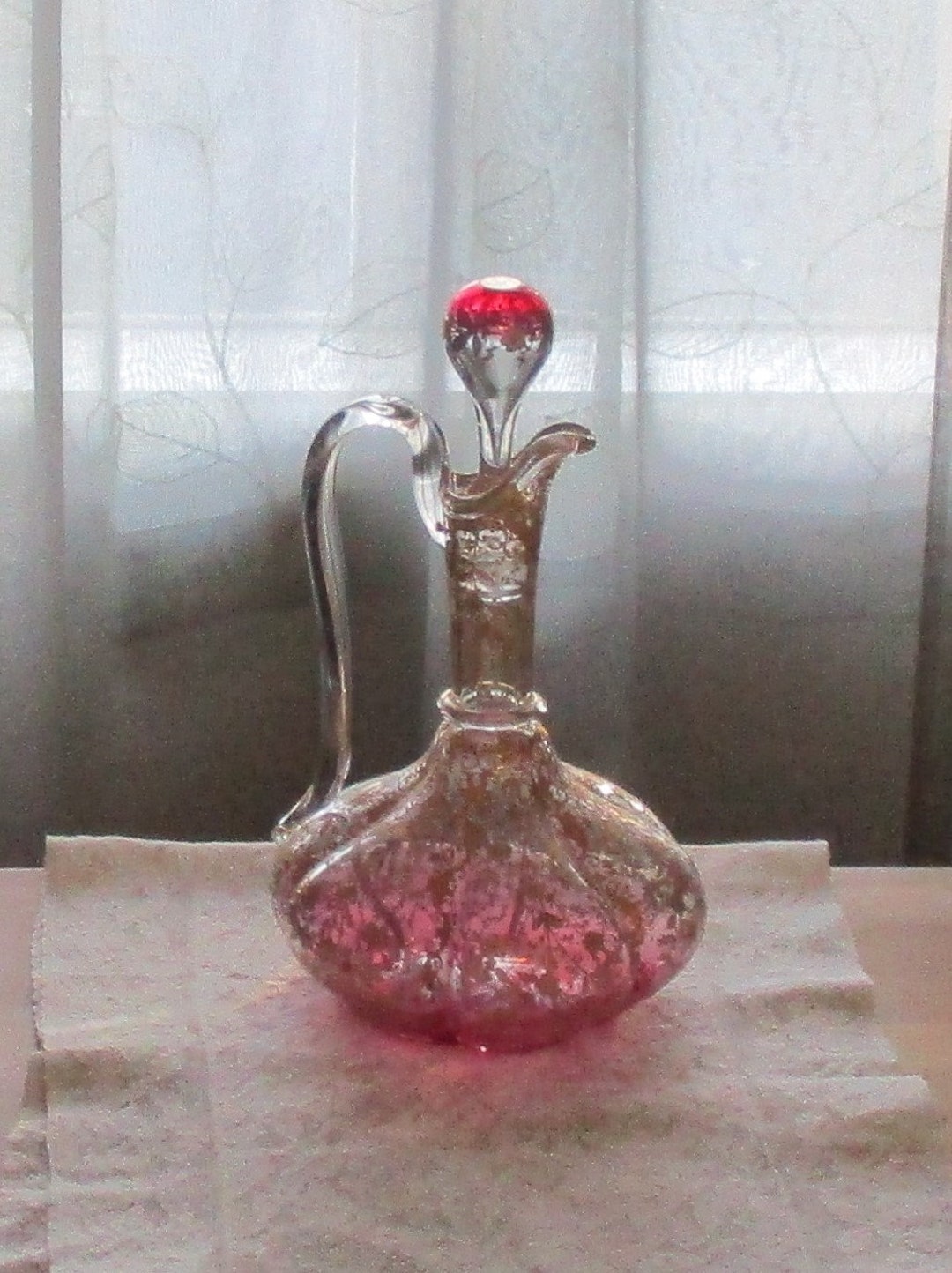 Elegant Decanter Rubina Art Glass Gold Floral Decorated - Etsy