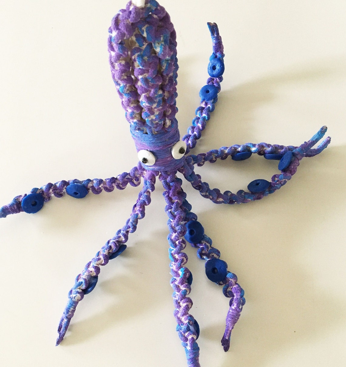 Macrame Octopus With Glass and Obsidian Eyes - Etsy
